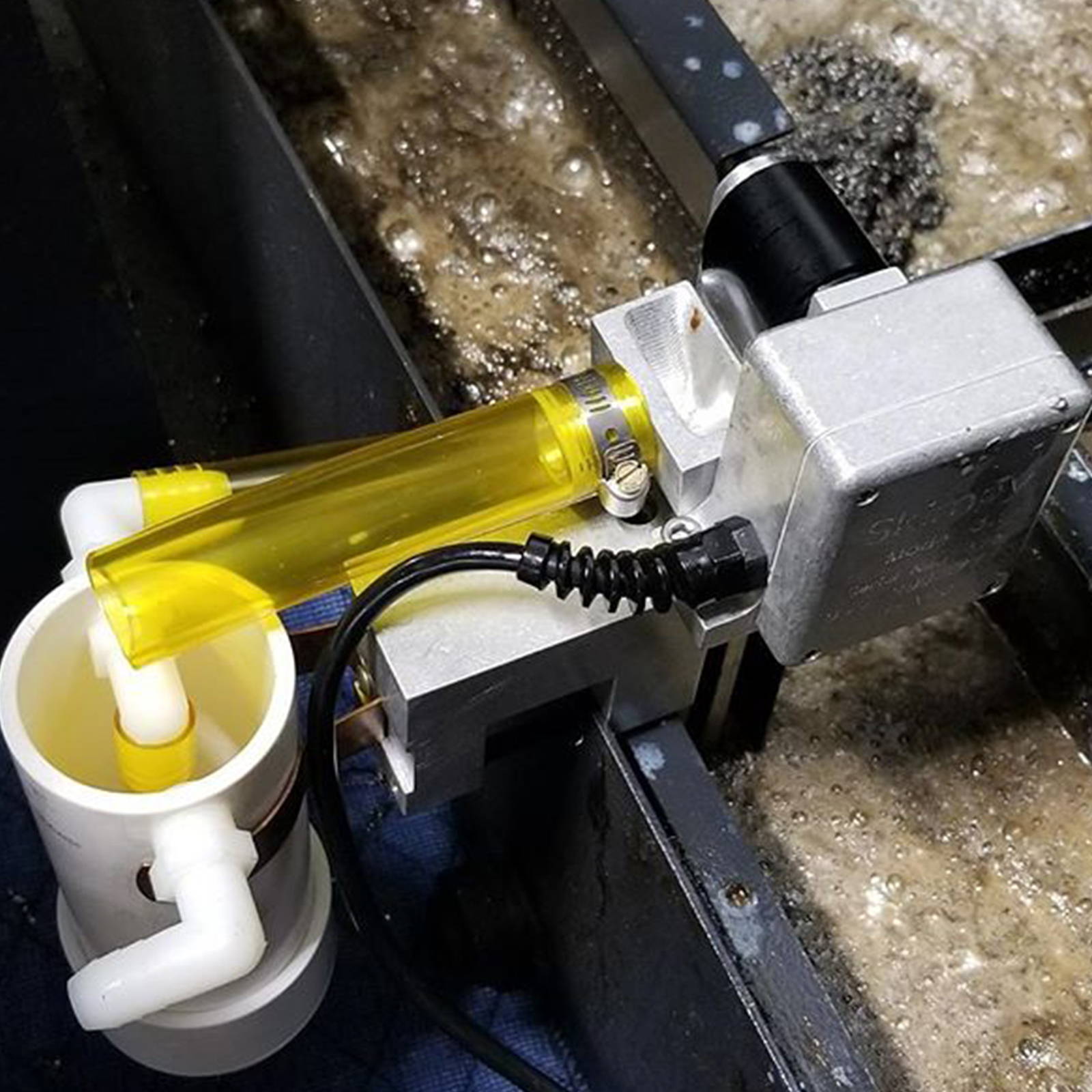 Hangsterfer's Coolant, Oils and Coolant Accessories - Livetools